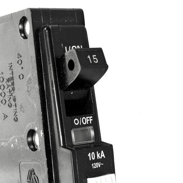 INTERRUPTOR TERMOMAGÉTICO 1 POLO ENCHUFABLE PROTECCIÓN FALLA DE ARCO 15 A SQUARE D | The Home ...