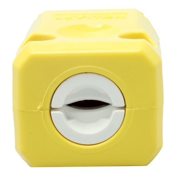 CLAVIJA PYTHON 6.7 X 3.5 X 3 CM AMARILLO LEVITON | The Home Depot México