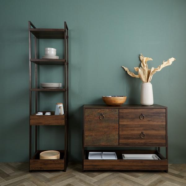 BUFFETE BAR COLOR NOGAL CON 2 CAJONES, 1 PUERTA Y UN ENTREPAÑO. HECHO DE MADERA SÓLIDA NATURAL Y ...