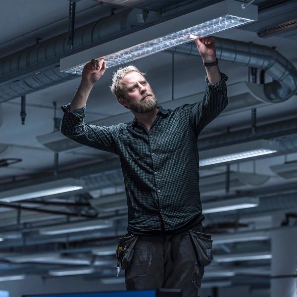 TUBO PHILIPS LED COREPRO LEDTUBE HO 1200MM 18W865 VWV T8 | The Home ...